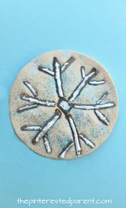Stick and Stone Winter Crafts – The Pinterested Parent