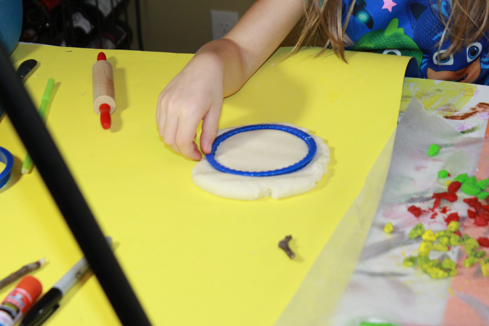 Salt Dough and Nature Fall Tree Mosaics – The Pinterested Parent