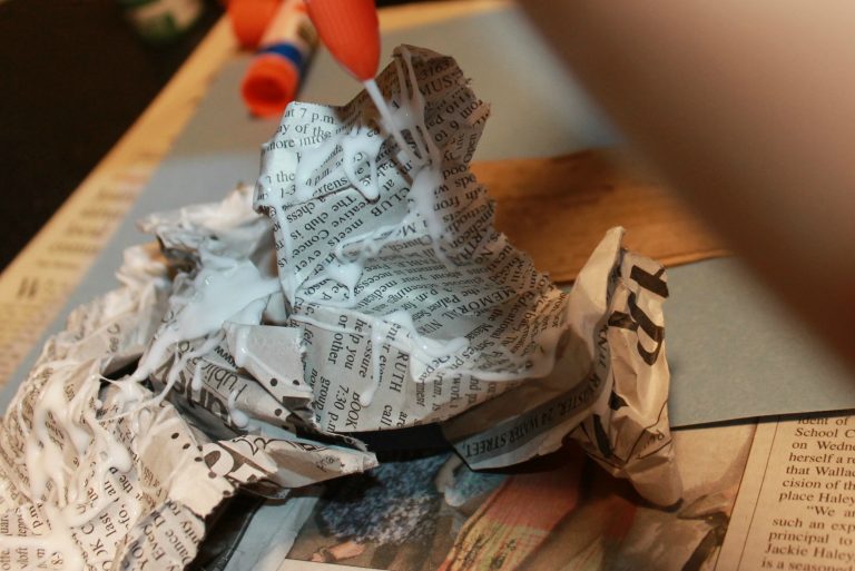 Crumpled Newspaper Fall Tree – The Pinterested Parent